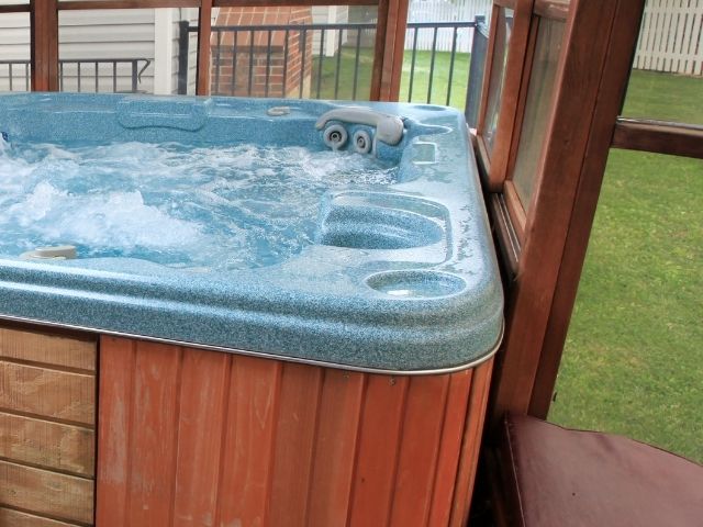 Comment mesurer le radius d’un spa ? - Couverture spa